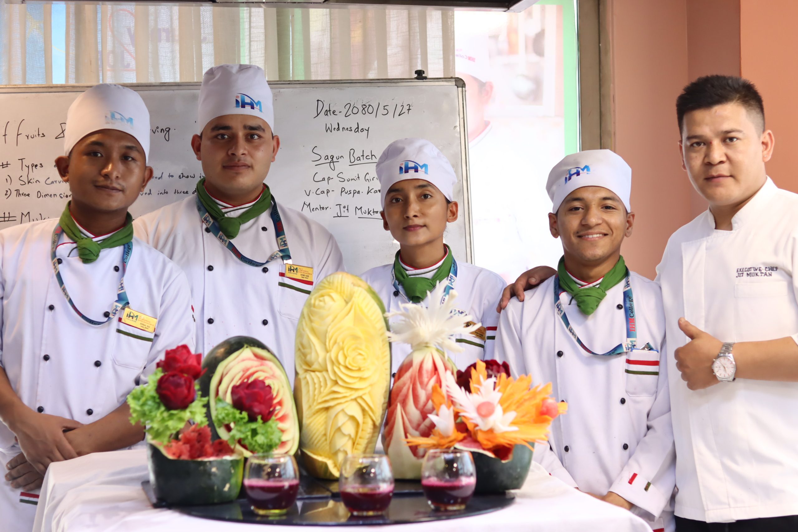 “The Art of Fruit and Vegetable Carving: Culinary Sculpture” – IHM College